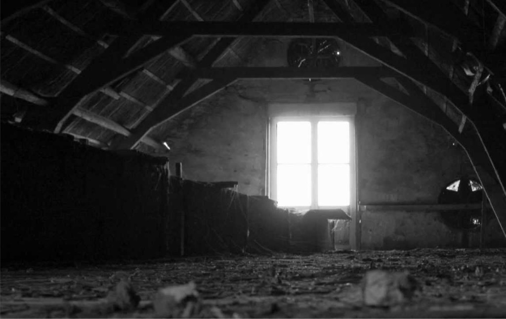 Hauntings In Jones Spring - West Virginia Ghosts